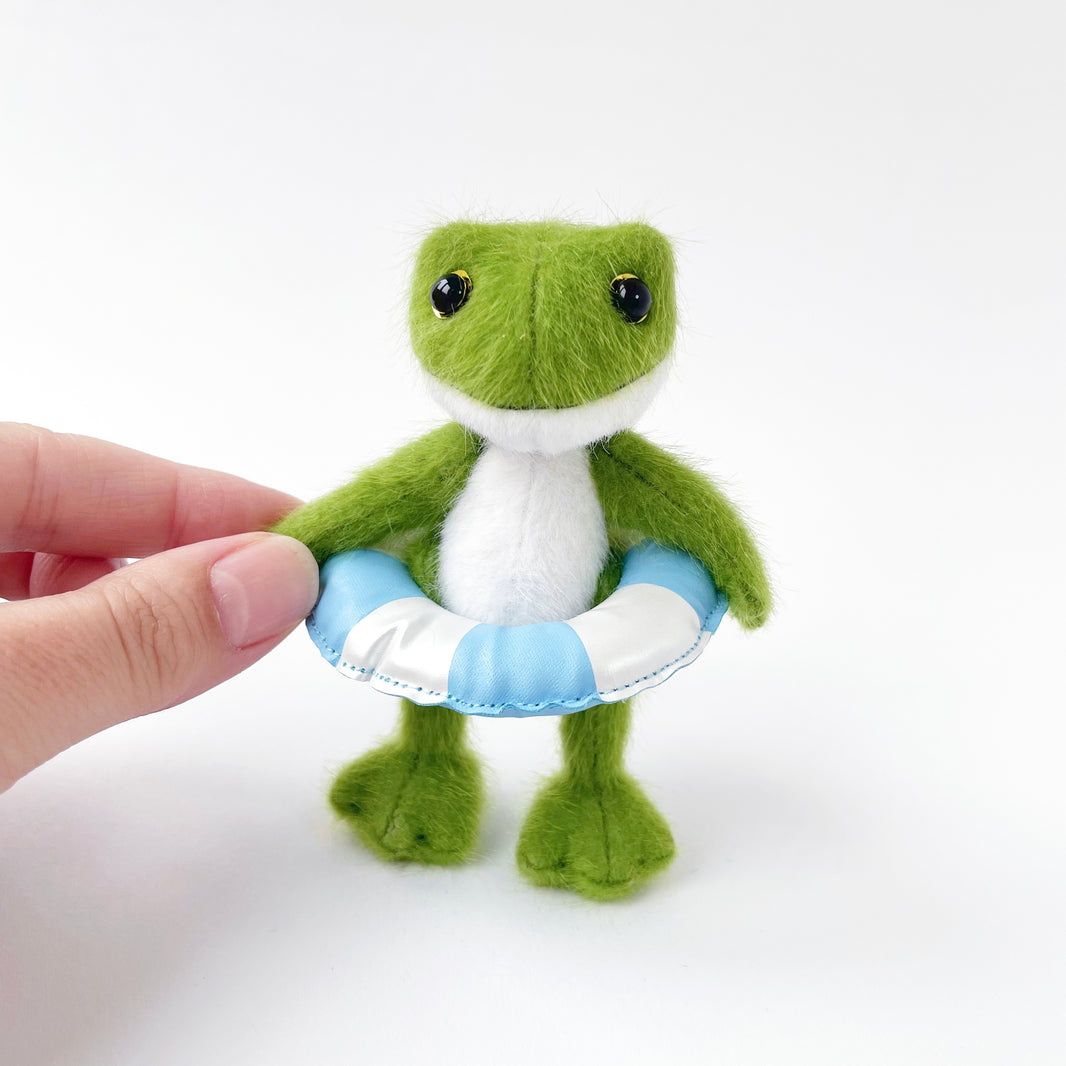 Handmade plush and teddy creatures – MadebyMaike